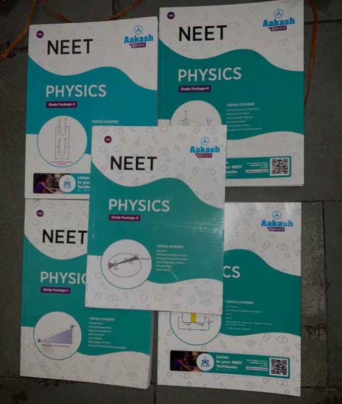 AAKASH NEET Module 2025 Edition | Aakash NEET-UG Study Material - KOTA BOOKS HUB