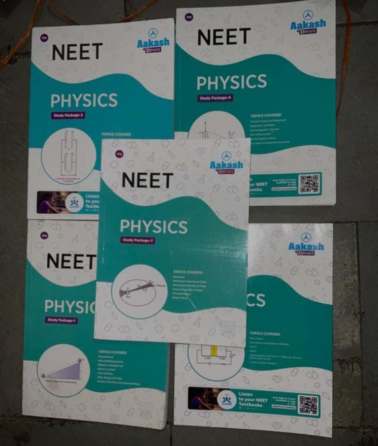 AAKASH NEET Module 2025 Edition | Aakash NEET-UG Study Material - KOTA BOOKS HUB