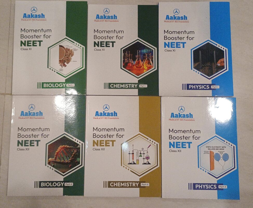 AAKASH NEET STUDY MATERIAL With Extra Books 2025 Edition Combo Pack of ...